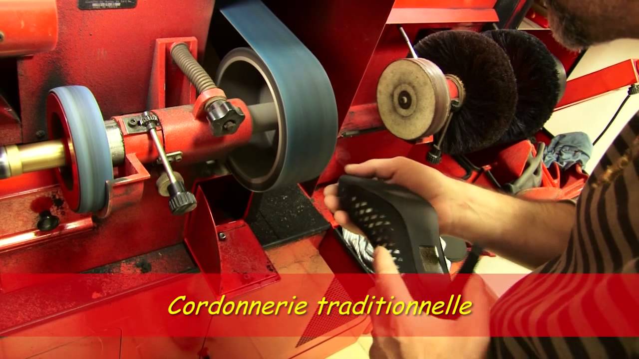 serrurerie cordonnerie du port - YouTube