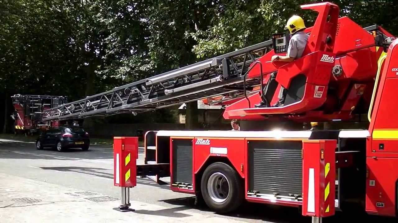 Avon fire & rescue - bath.UK - YouTube