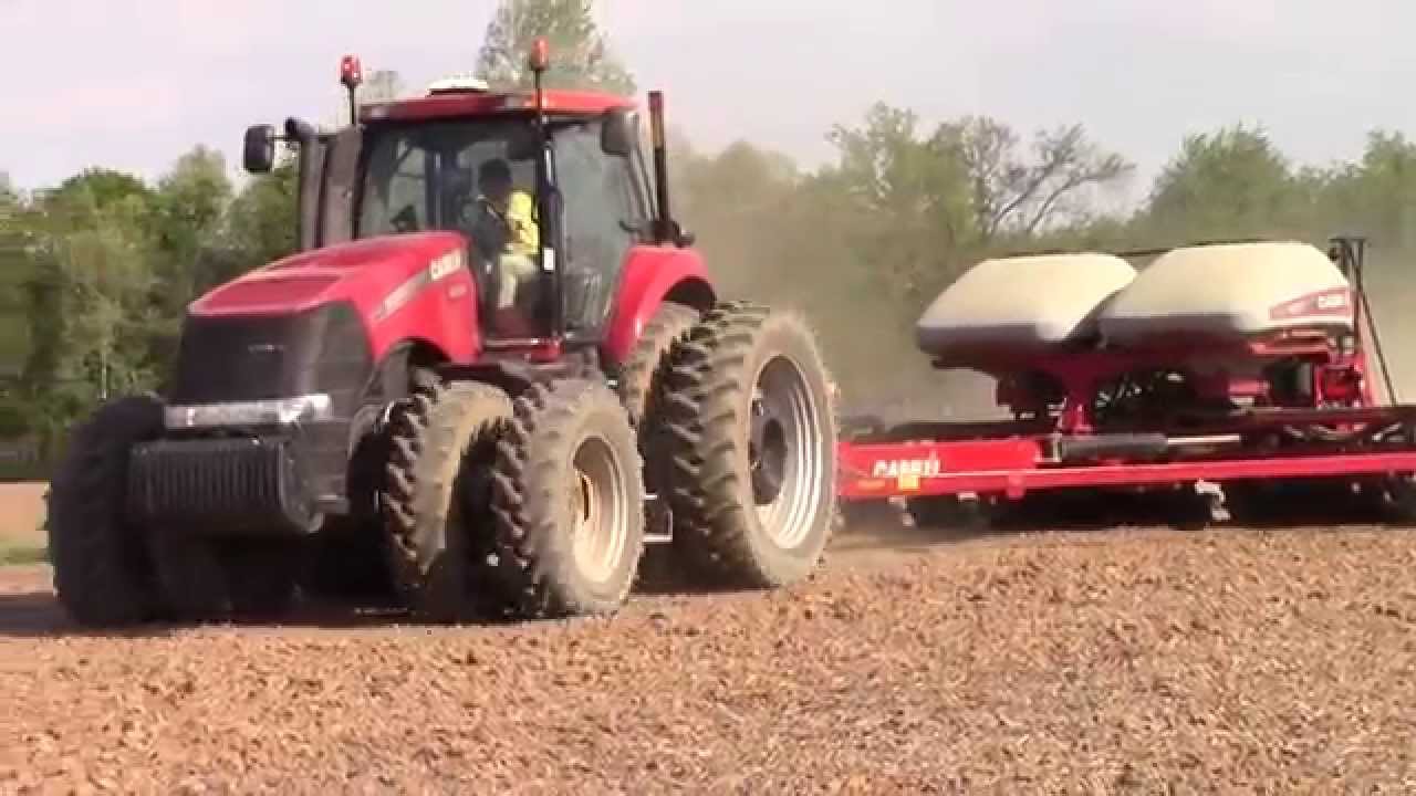 24 Row Case IH 1255 Early Riser Corn Planter - YouTube