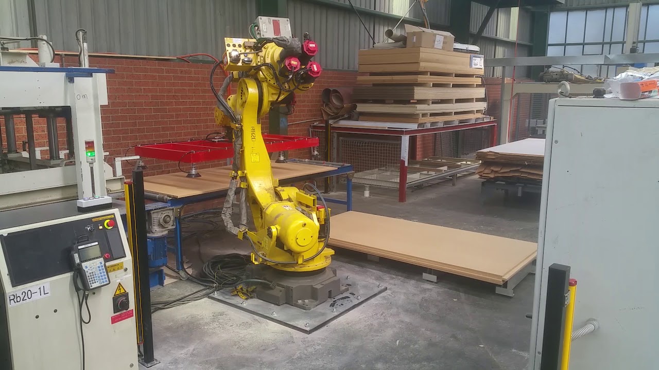 2nd hand Fanuc robot recommission - YouTube