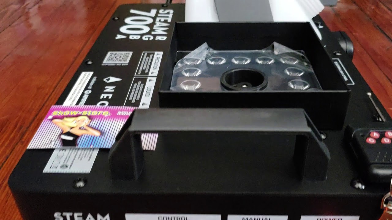 Impresionante Maquina de Humo Neo Steam 700 Rgba (uso Vertical y Normal ...