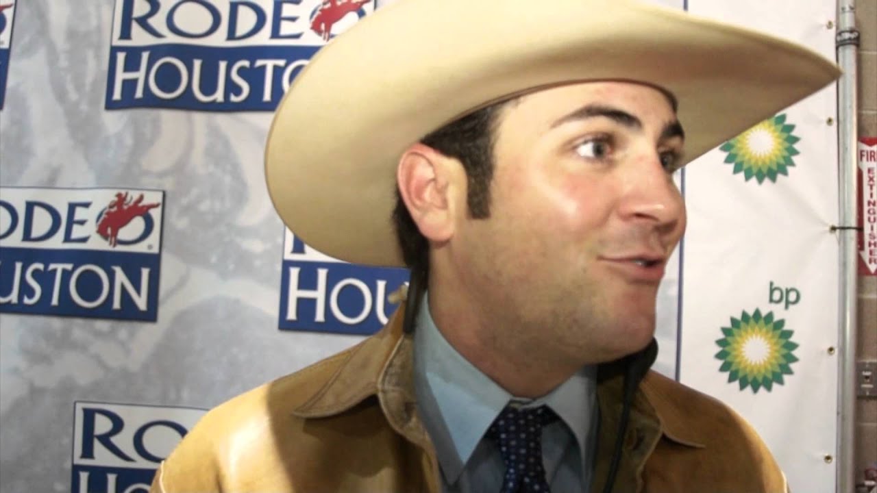 CLN 12-010: Binion & Chase Cervi talk about the Cave Creek Rodeo - YouTube