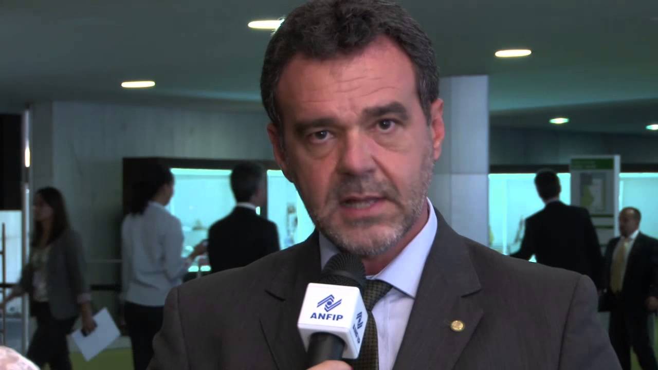 Vídeo Institucional ANFIP: Deputado Federal Daniel Almeida (PCdoB/BA ...