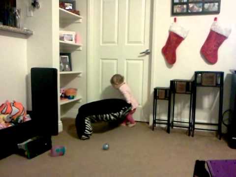 Making funny sounds - YouTube