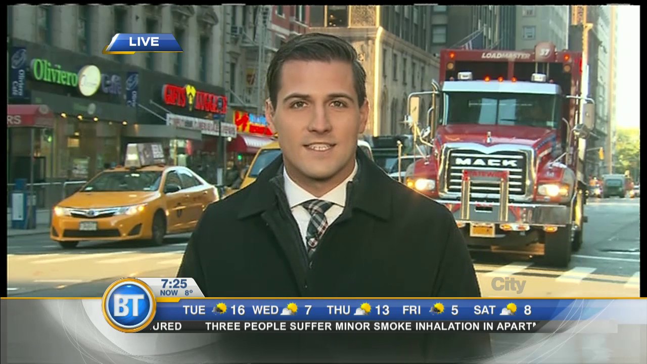 CNN's Scott McLean shares the perspective of the U.S. today - YouTube