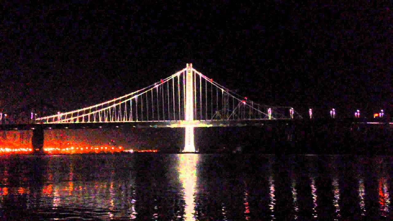 Caltrans District 4 - Bay Bridge Tower Lights - YouTube