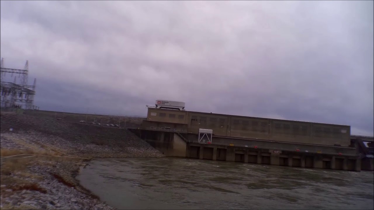 Barkley Dam Kentucky Lake - YouTube