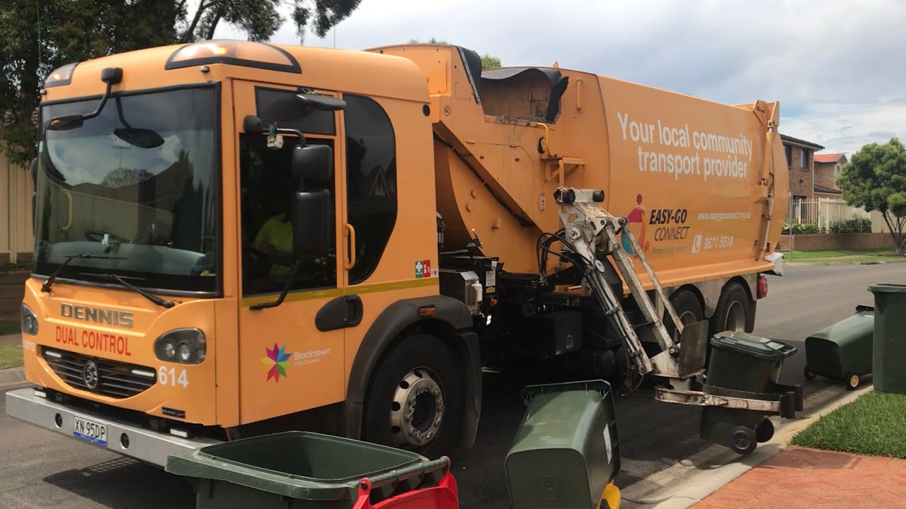 Blacktown Recycling and Garbage SL00860 & 614 - late Garbage - last ...