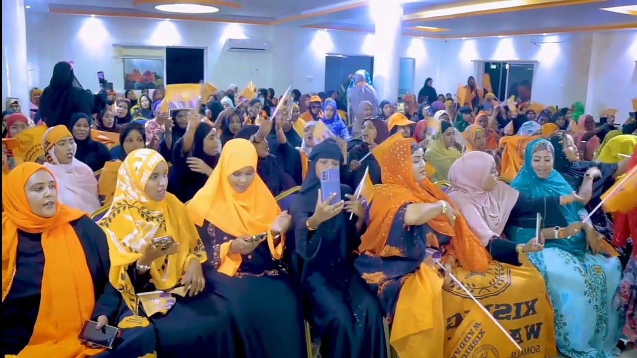 Marwada Musharraxa Madaxweyne ee Xisbiga WADDAN Marwo Farduus Maxamed ...