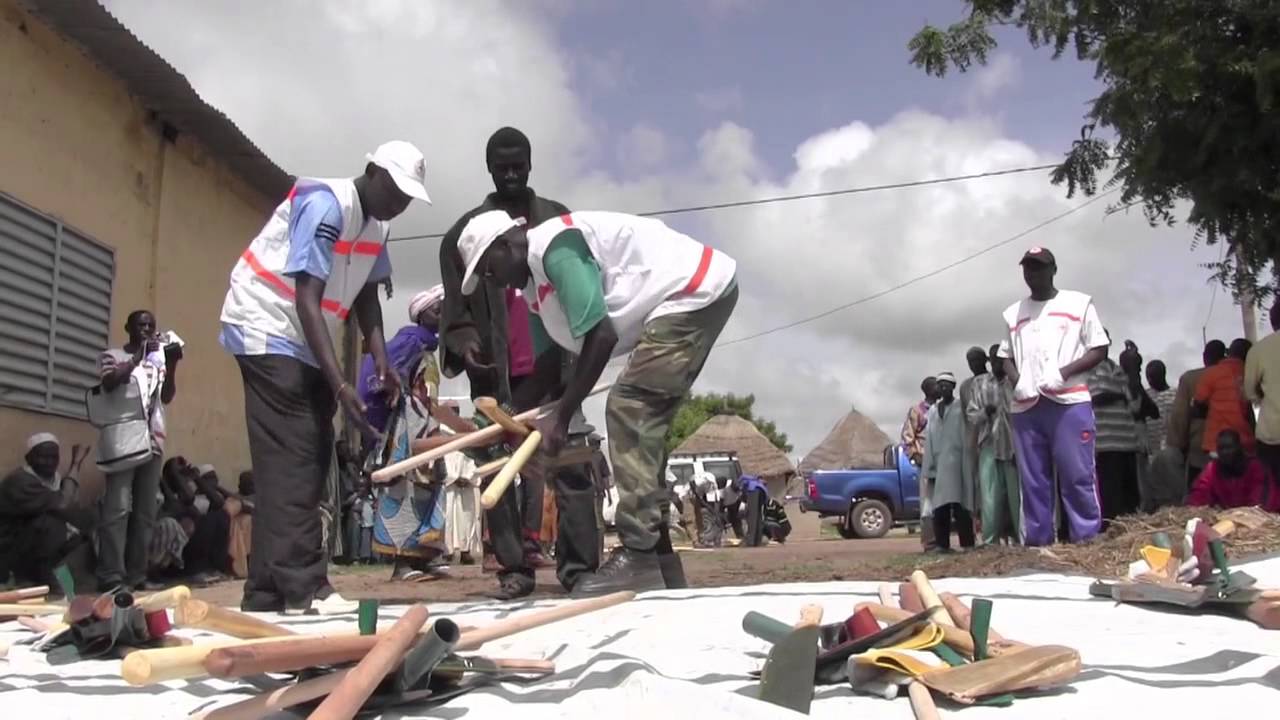 The power of humanity - 150 years of humanitarian action - YouTube
