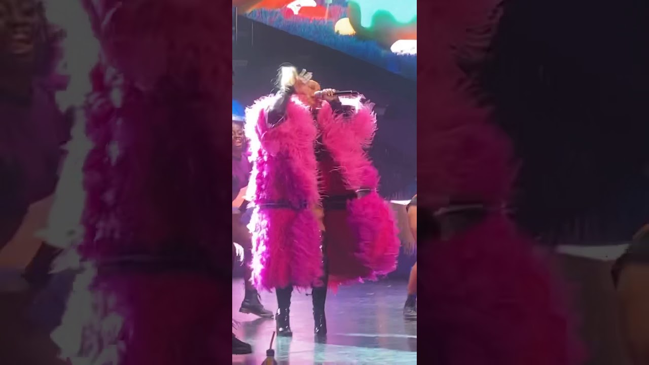 Christina Aguilera “Candyman” Live 12-31-19 - YouTube