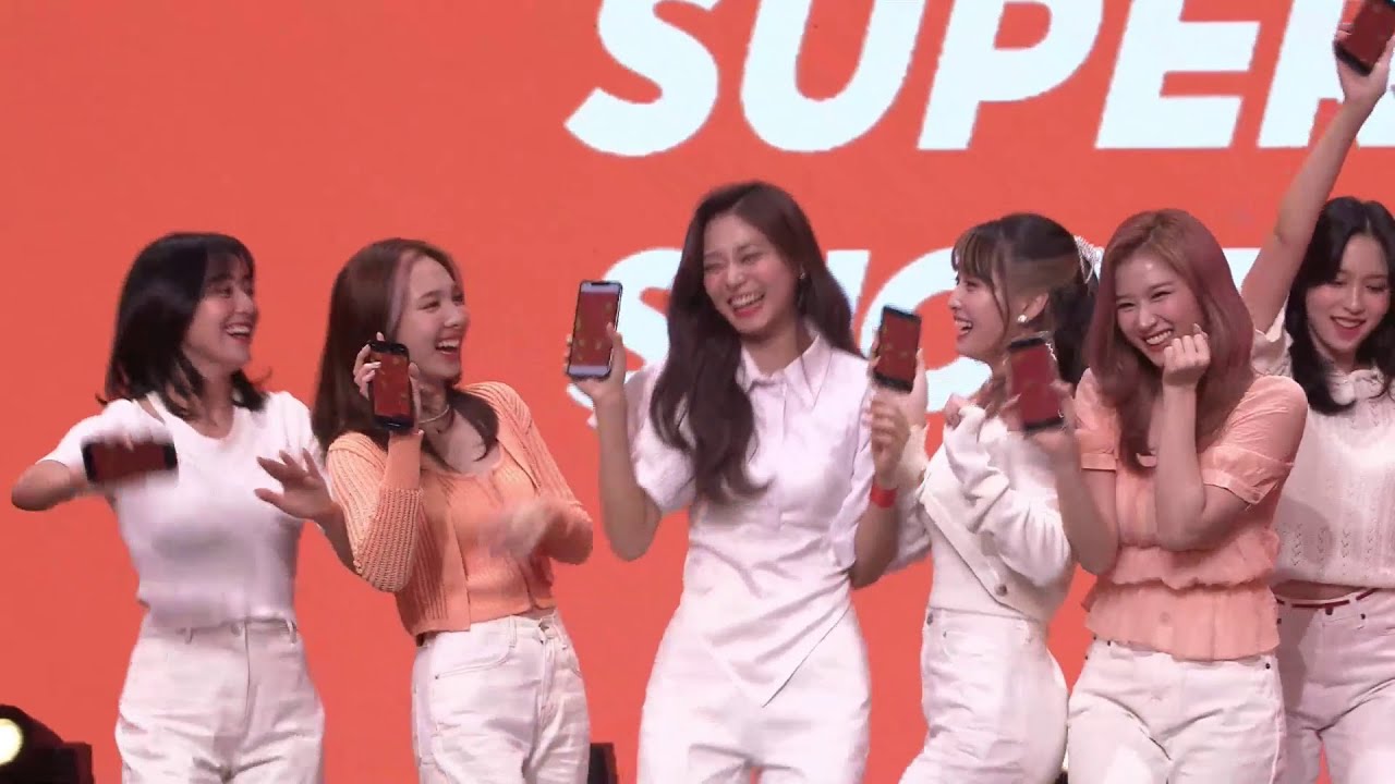 TWICE bopping to Shopee theme song 🦈🧡 - YouTube