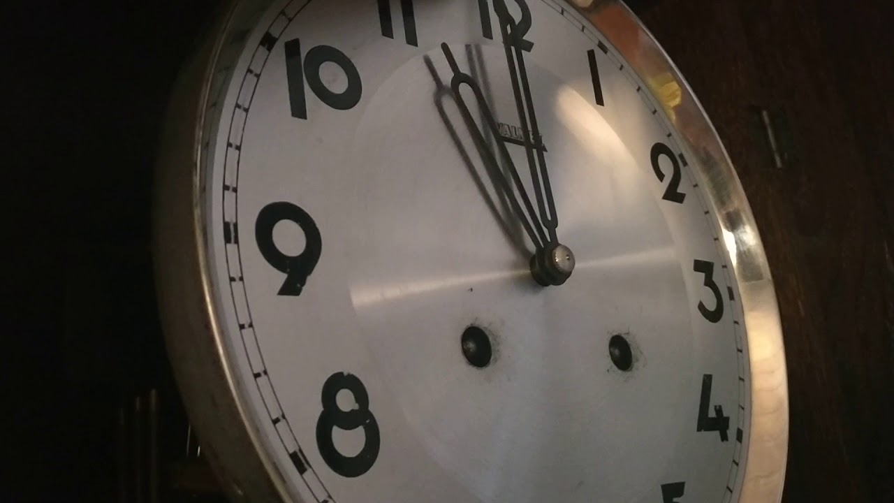 Rare vintage Valmet 1950 clock - YouTube