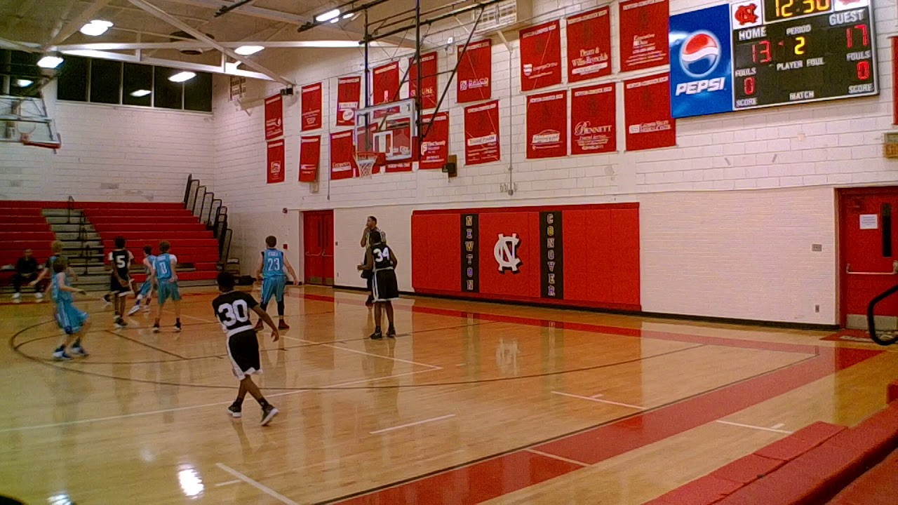 Hornets vs. CP3 Elite - YouTube