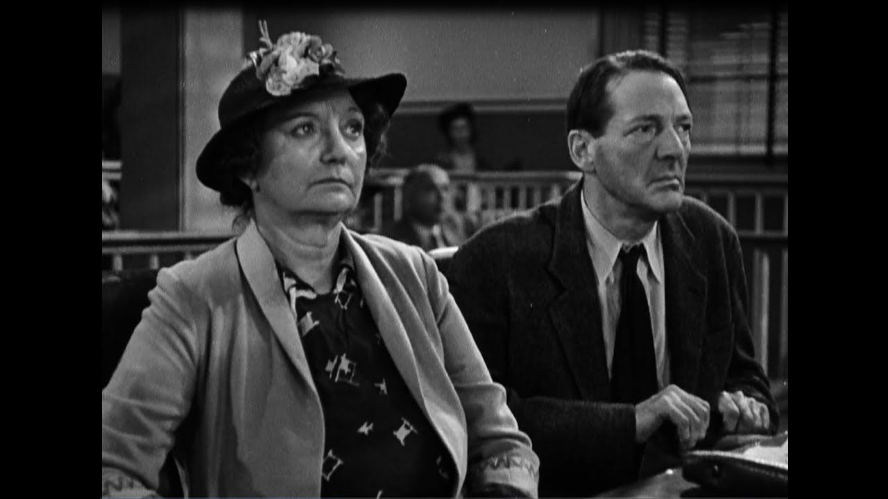 Rose Langdon - clip from MOKEY - 1942 - YouTube