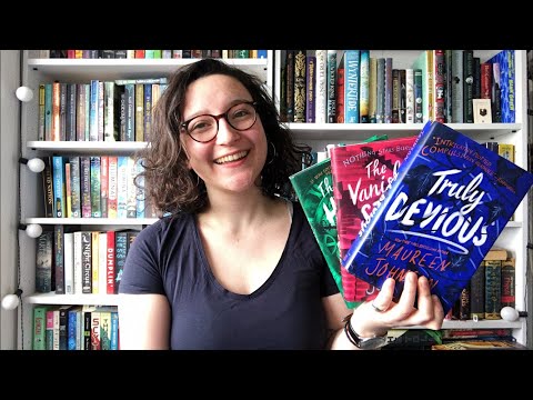 Vlog: Truly Devious by Maureen Johnson