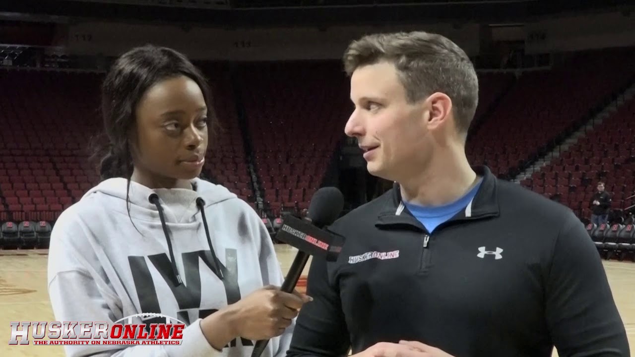 HOL HD: Robin Washut and Allie Snow Preview Penn State - YouTube