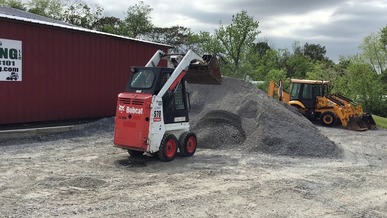 BOBCAT S70 SKID STEER - YouTube