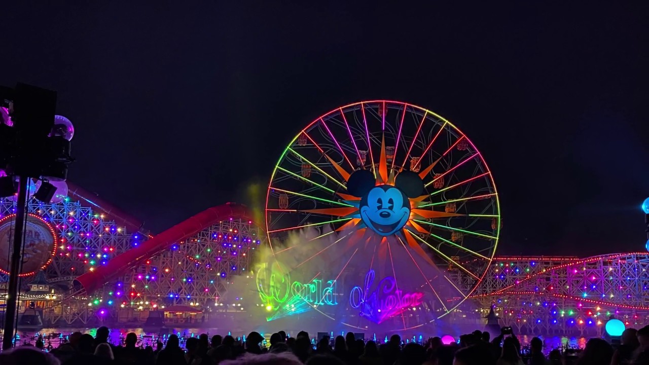Disney’s World of Color Water/Lights Show - YouTube