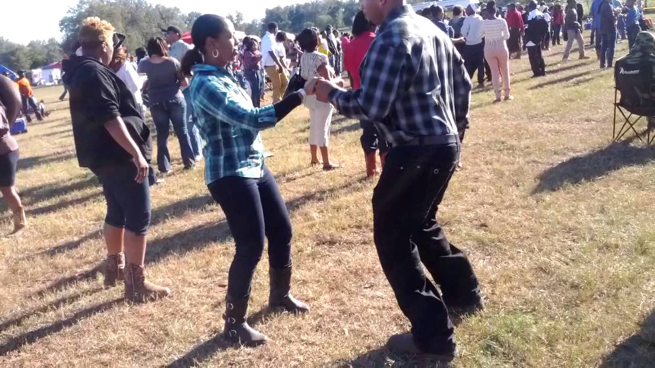 Step n Strut Part 2 (zydeco training in progress) - YouTube