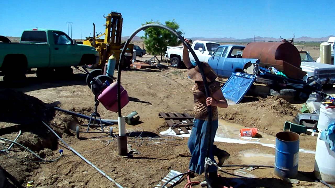 Water Well blowout - YouTube
