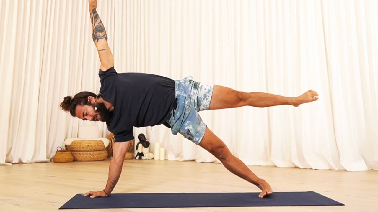Full Body Vinyasa | Yoga with Patrick Beach - YouTube