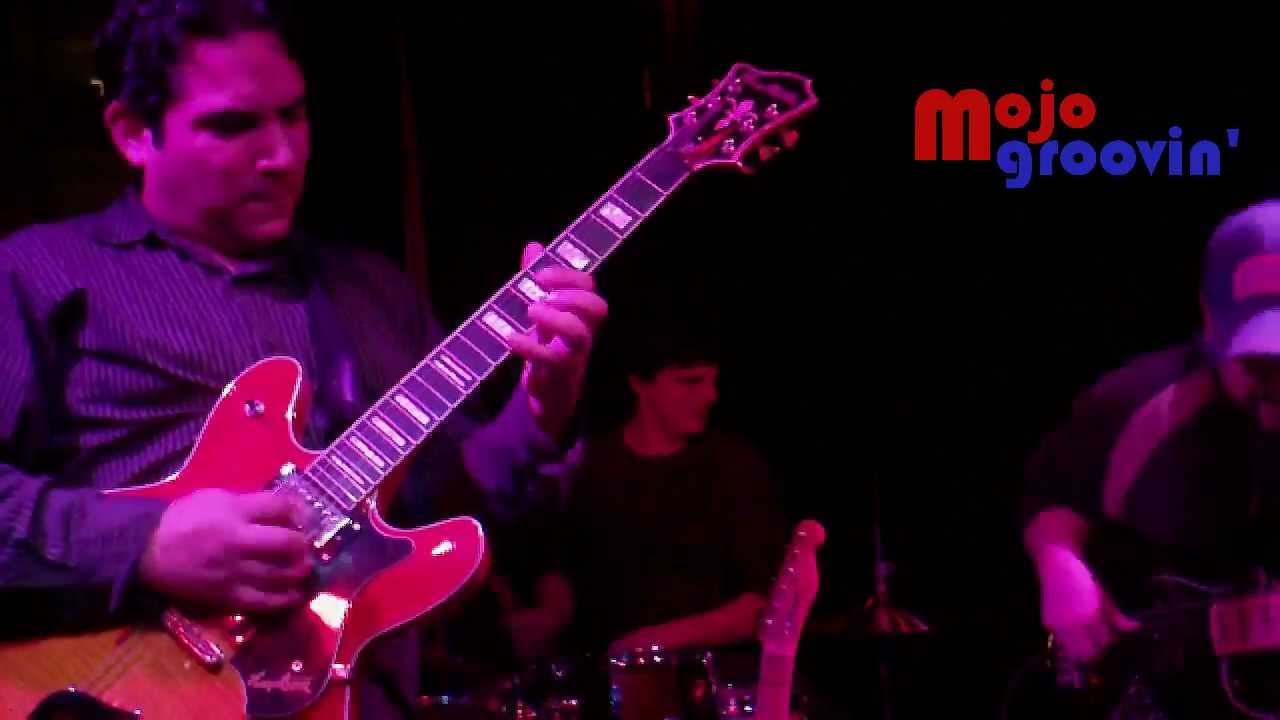 Mojo Groovin' playing Chameleon at The Cottage Bistro - YouTube