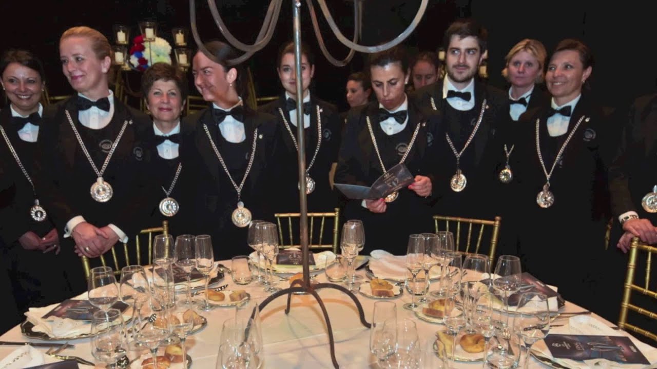 Champions League UEFA, cena di gala del Caffè Scala con Nikon - YouTube