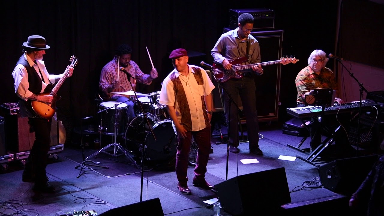 Brian Peters "Tough Enough" ( The Fabulous Thunderbirds ) - YouTube