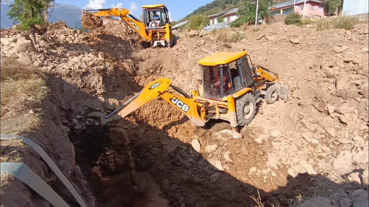2 JCB Working Together To Make 20 Feet Deep Water Reservoir. || JCB ...