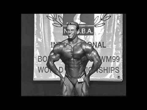 Guy Grundy Posing Routine taking 2nd at The NABBA World Championships on Debut in Austria! - YouTube