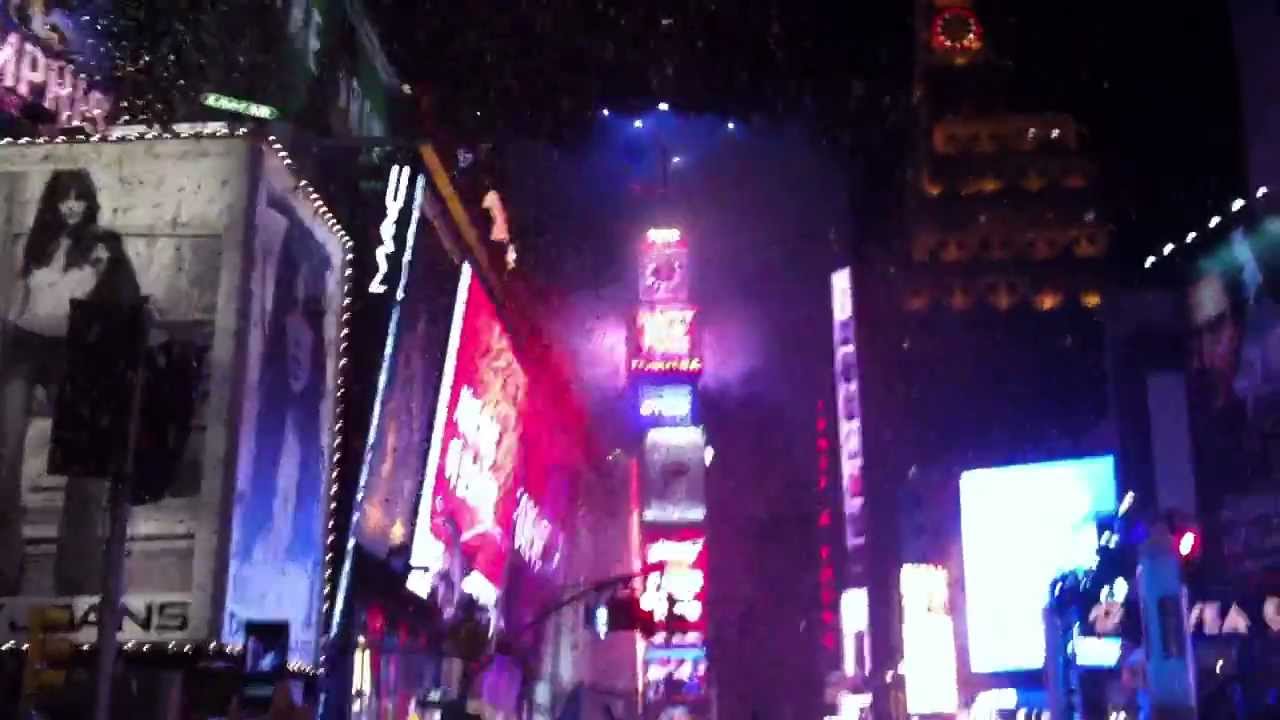 Times Square Ball Drop 2012 New Year NYC - YouTube
