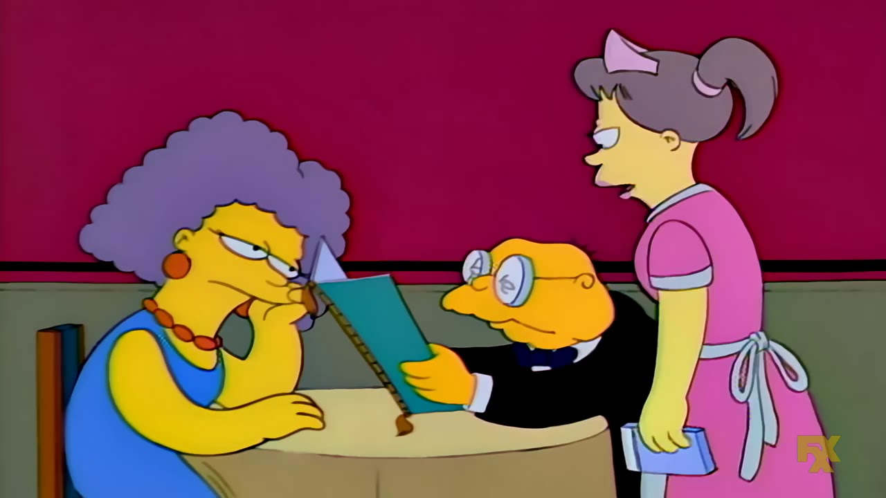 Selma sale con Juan Topo - Los Simpson - YouTube