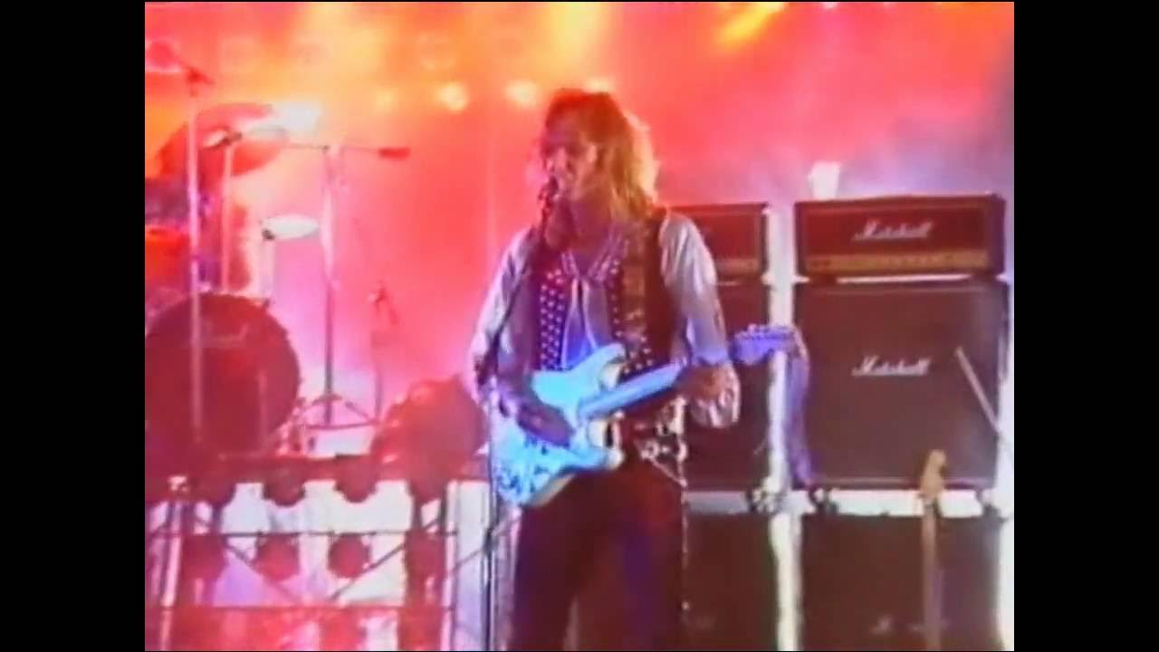 05 Tublatanka Rock do civilu Bratislava 1989 - YouTube