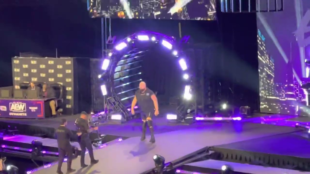 Paul White (The Big Show) AEW Dark Entrance - YouTube