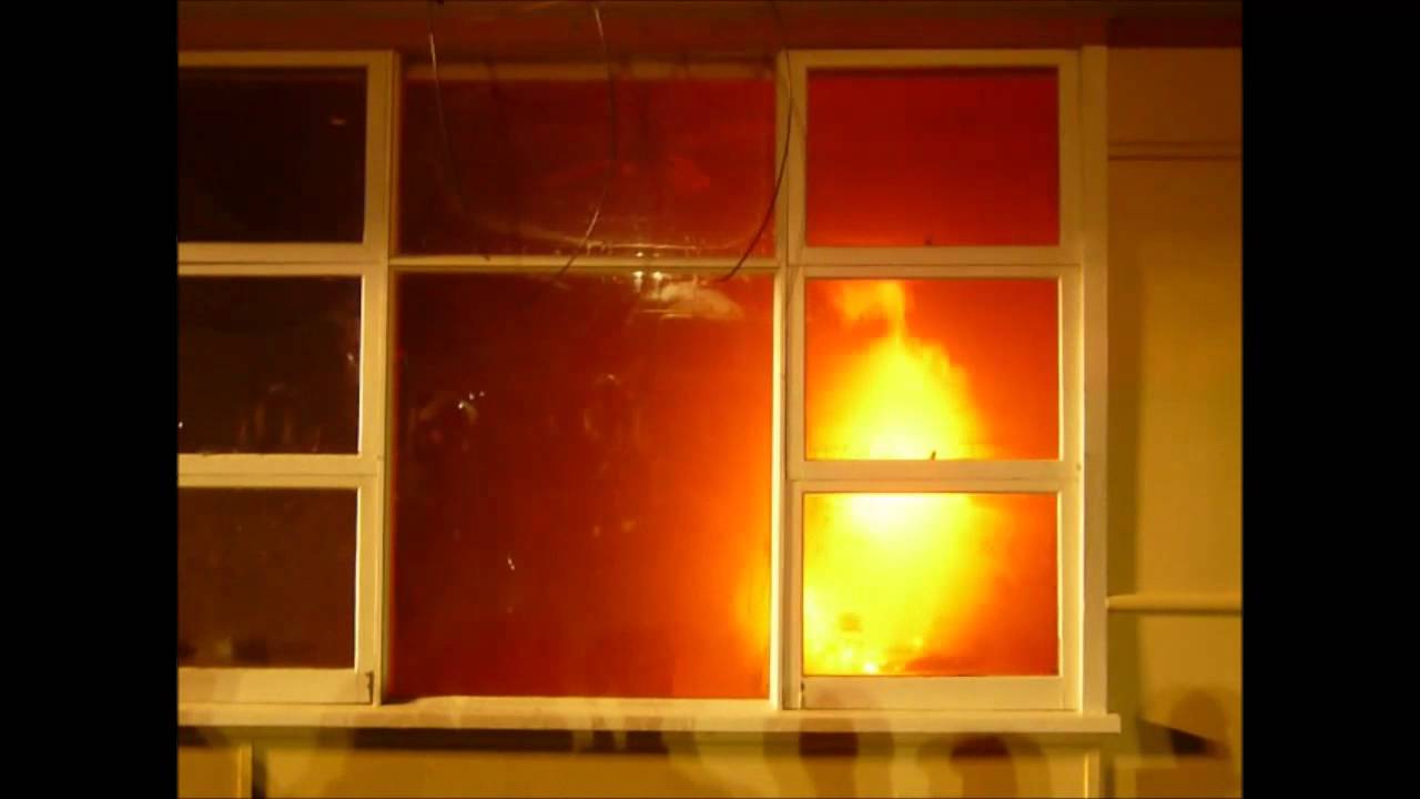 23/08/2014 CareFlight & Kellyville Rural Fire Brigade - YouTube