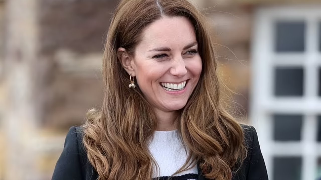 Picture-Perfect Parenting: Is It Acceptable for Kate to Edit Her ...