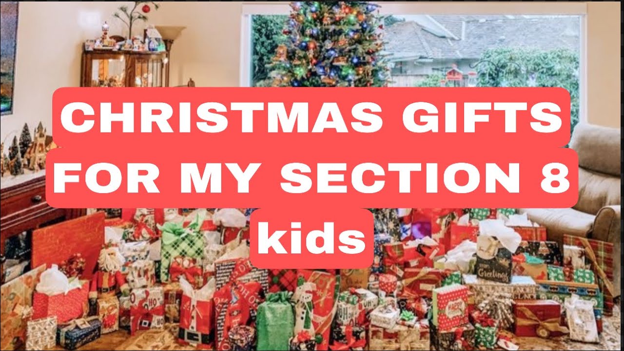 No JOB : but spent 2k Of y'all tax dollars on my poor kid Christmas ...