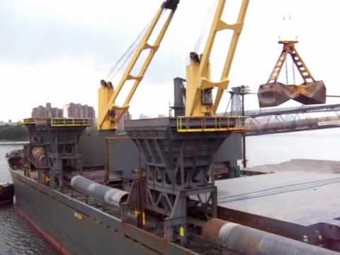 Drybulk ship "Alice Oldendorff" at Brooklyn Navy Yard Basin - YouTube