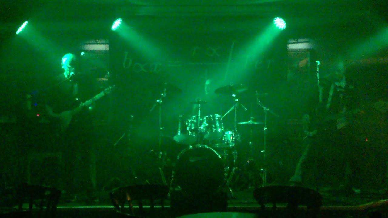 A FOREST , BAX RAFTER cover THE CURE ,The Hop Pocket ,Chorley 4/8/17 ...