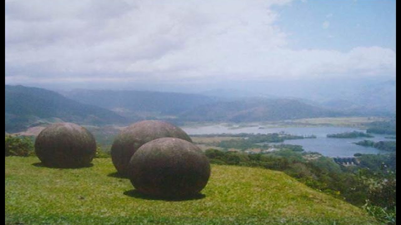 As misteriosas bolas gigantes de pedra da Costa Rica - YouTube