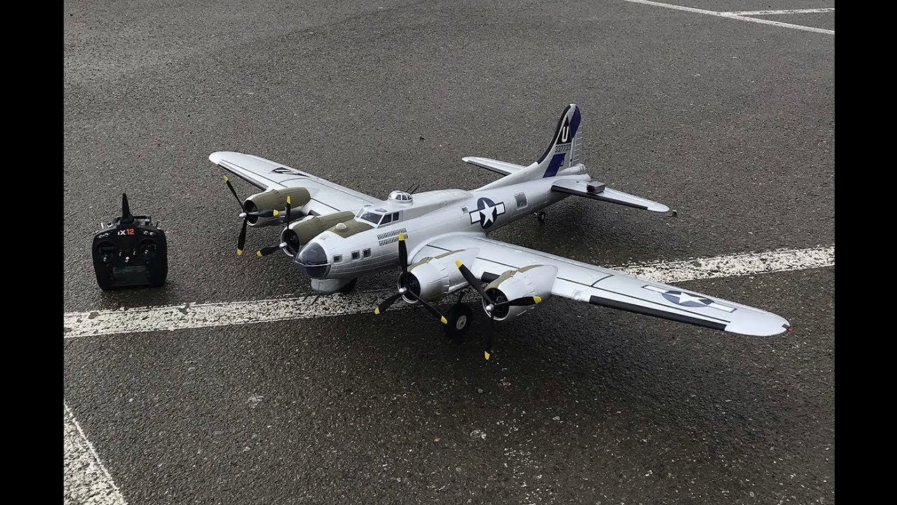 Maiden of my HK B-17 Flying Fortress 1875mm V2 - YouTube