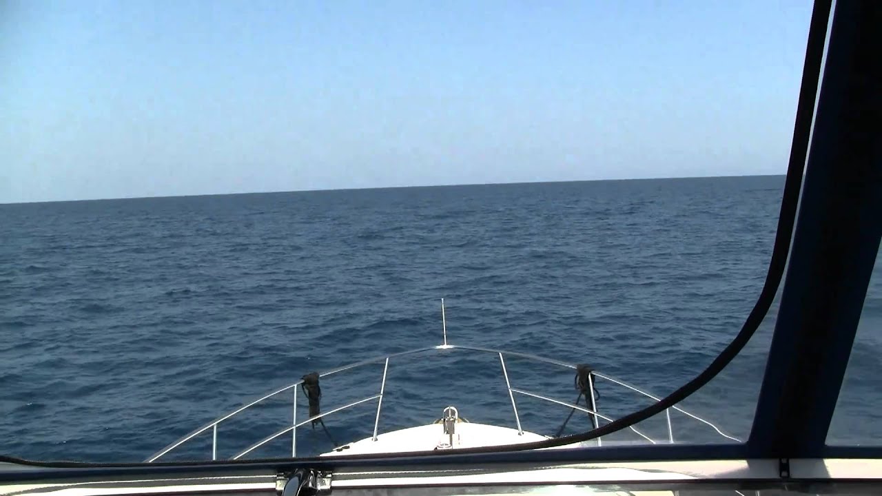 Boating On Lake Huron - Sea Ray 400 Sedan Bridge - YouTube