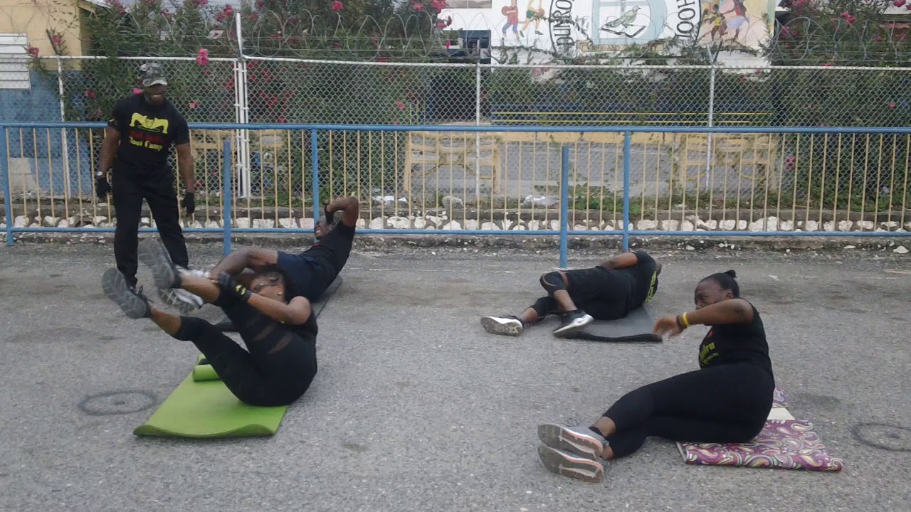 Mad Andru Day 13 - floor work - YouTube