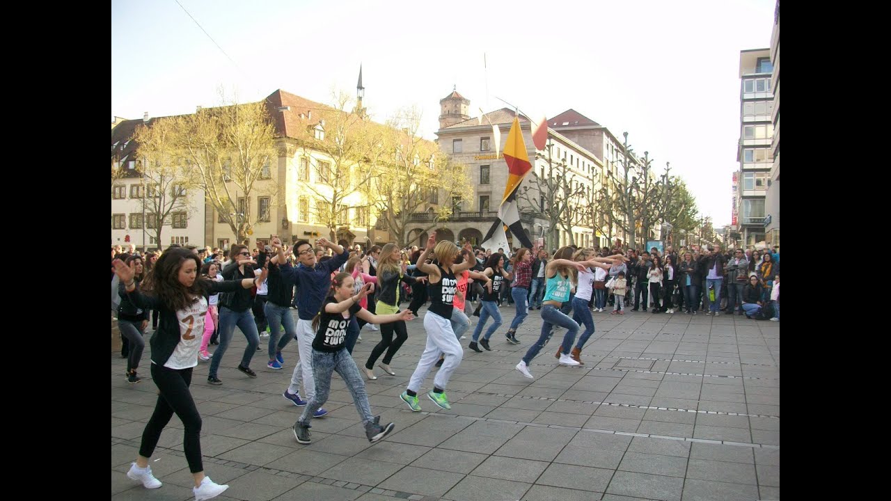 Zumba Flash mob hits Schlossplatz in Stuttgart Germany (Yes some ...