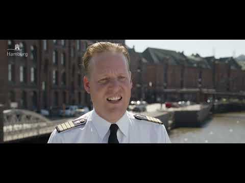 Interview mit Hafenkapitän Simon Rosenkranz zum HAFENGEBURTSTAG HAMBURG ...