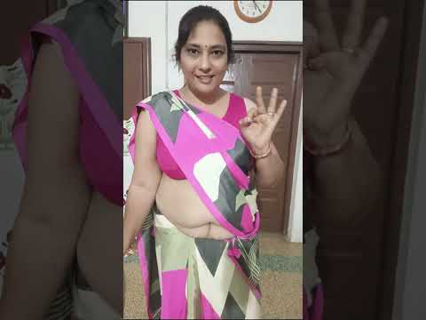 Aaj mene ye party wear kapde phne kesa lga???