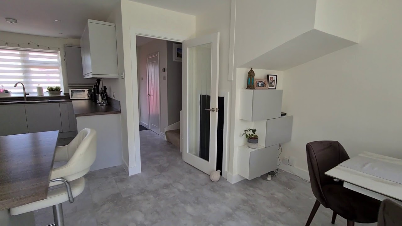 Millstream Way, Leighton Buzzard - YouTube