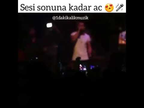 Duyanlara duymayanlara ben onu seviyorum çok seviyorum seviyorum