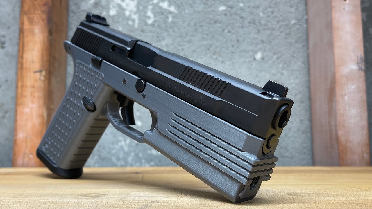 “Auto 40” Robocop Inspired 3D Printed FNS-40 Introduction - YouTube
